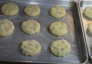 Easy And Tasty Belizean Powder Bun Recipe