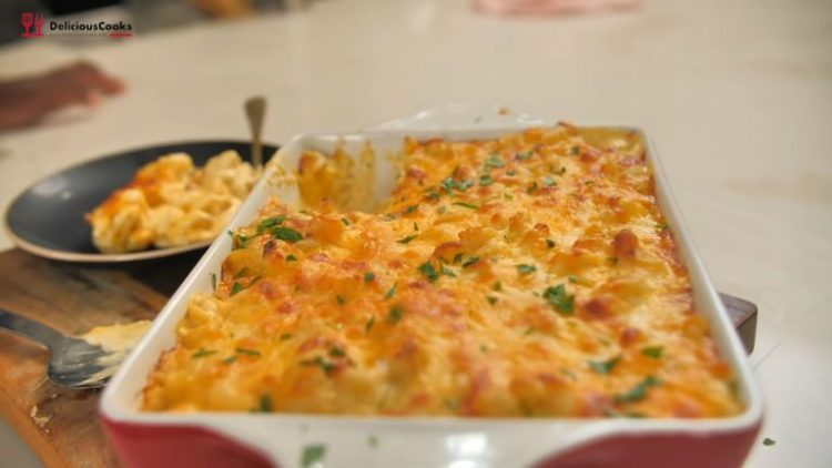 Darius Cooks Mac and Cheese Recipe - Delicious Cooks