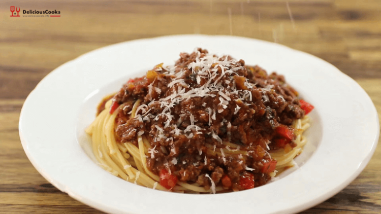 Cheesecake Factory Pasta Napoletana Copycat Recipe - Delicious Cooks